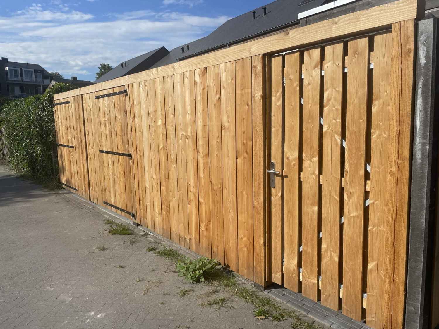 Hardhout schutting laten plaatsen | FSC-gecertificeerd hout